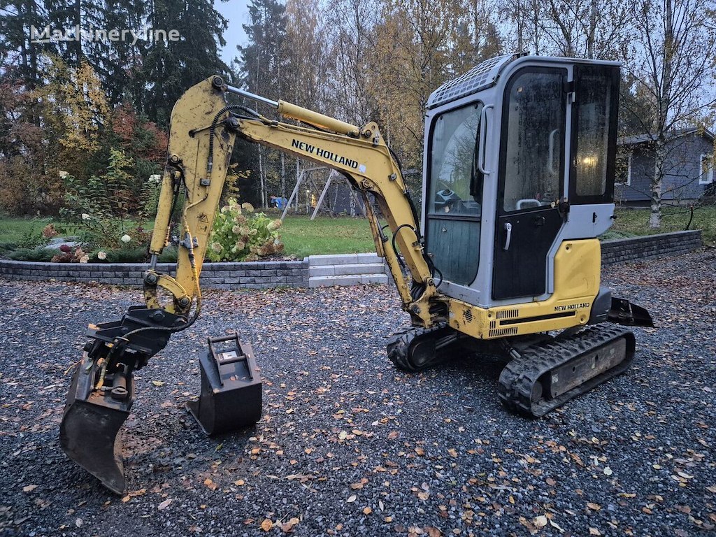 New Holland E18 SR mini bager