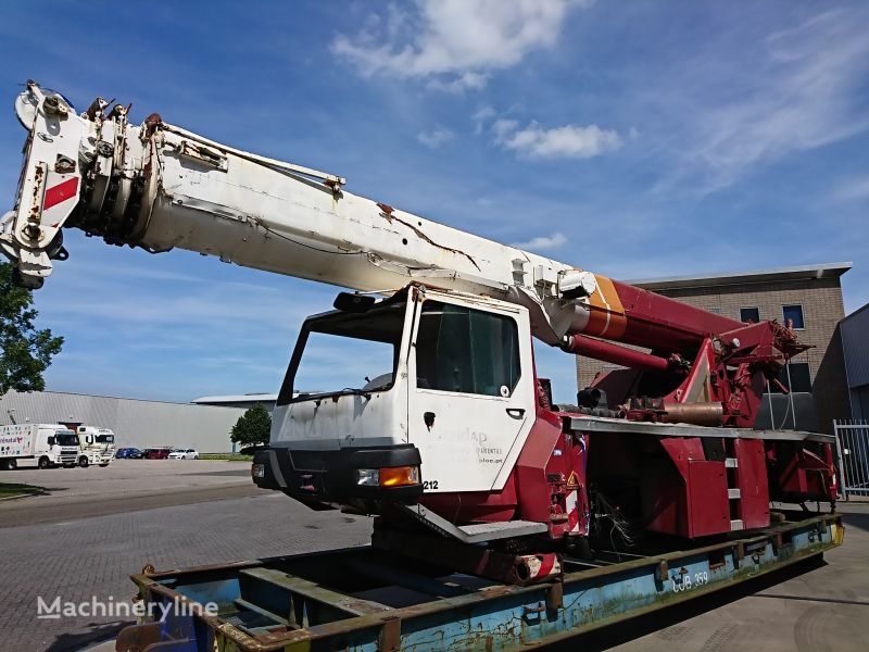 Liebherr LTM 1040-2.1 pokretna dizalica