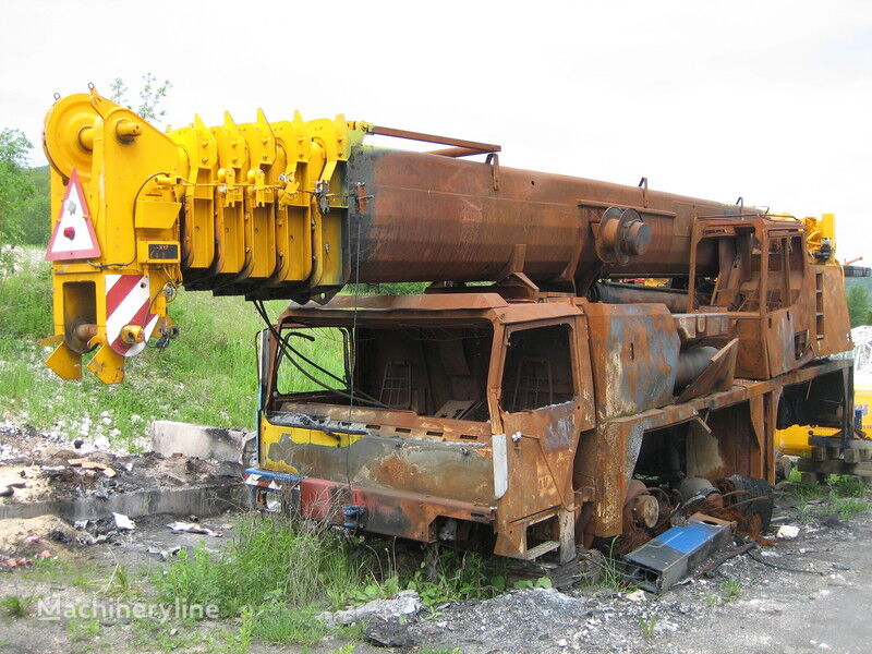 Liebherr LTM 1090/2 for parts pokretna dizalica