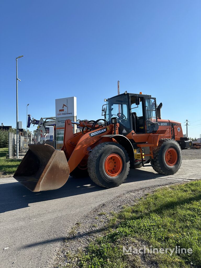 Doosan Wheel loader DOOSAN DL200-3 WRL prednji utovarivač