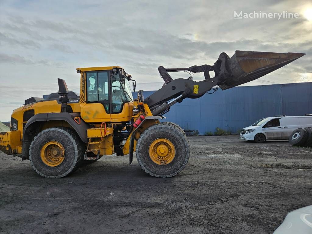 Volvo L 110H prednji utovarivač