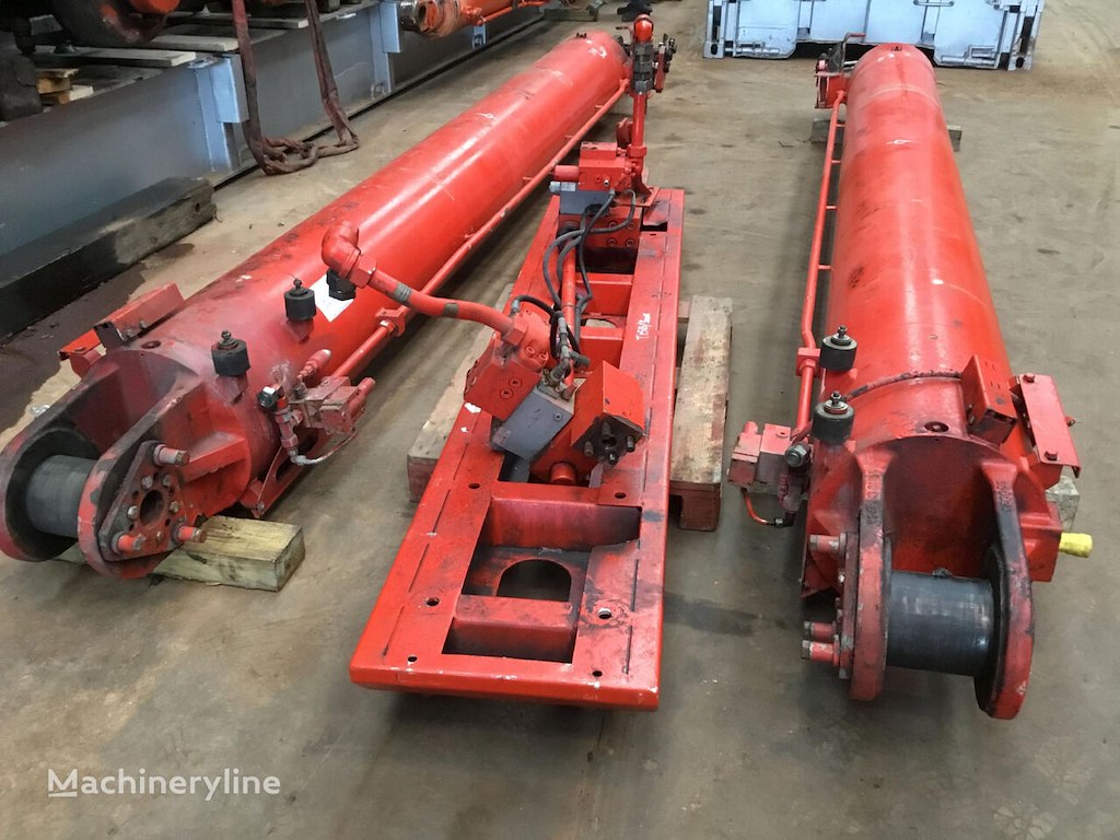 Liebherr LTM 1500-8.1 boom lift cylinder set hidraulični cilindar za autodizalice