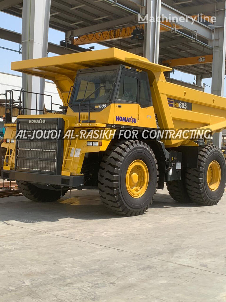 Komatsu HD605-7R damper sa krutom šasijom