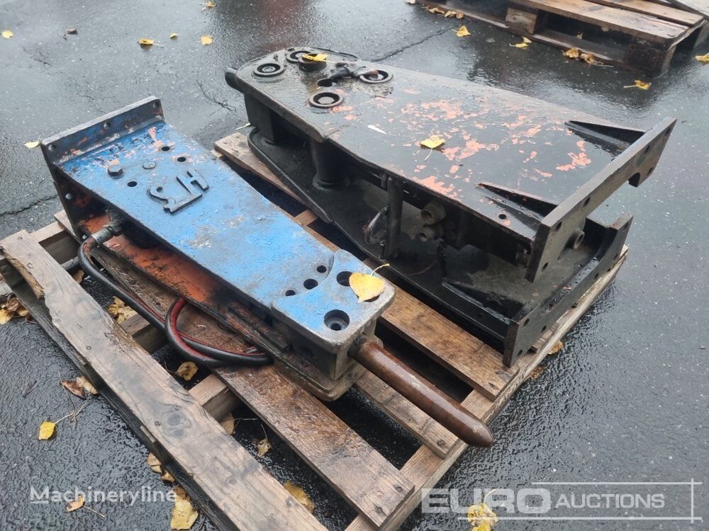 Prodaje se Hydraulic Breaker to suit 2-6 Ton Excavator (2 of) hidraulični čekić na aukciji