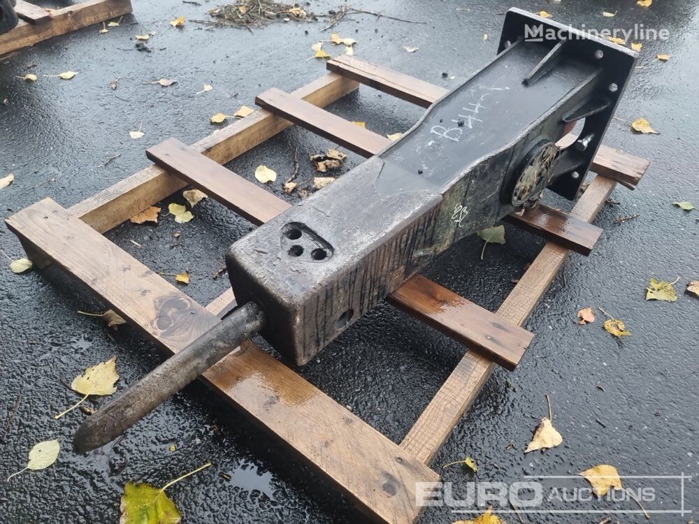 Prodaje se Hydraulic Breaker to suit 2-4 Ton Excavator hidraulični čekić na aukciji