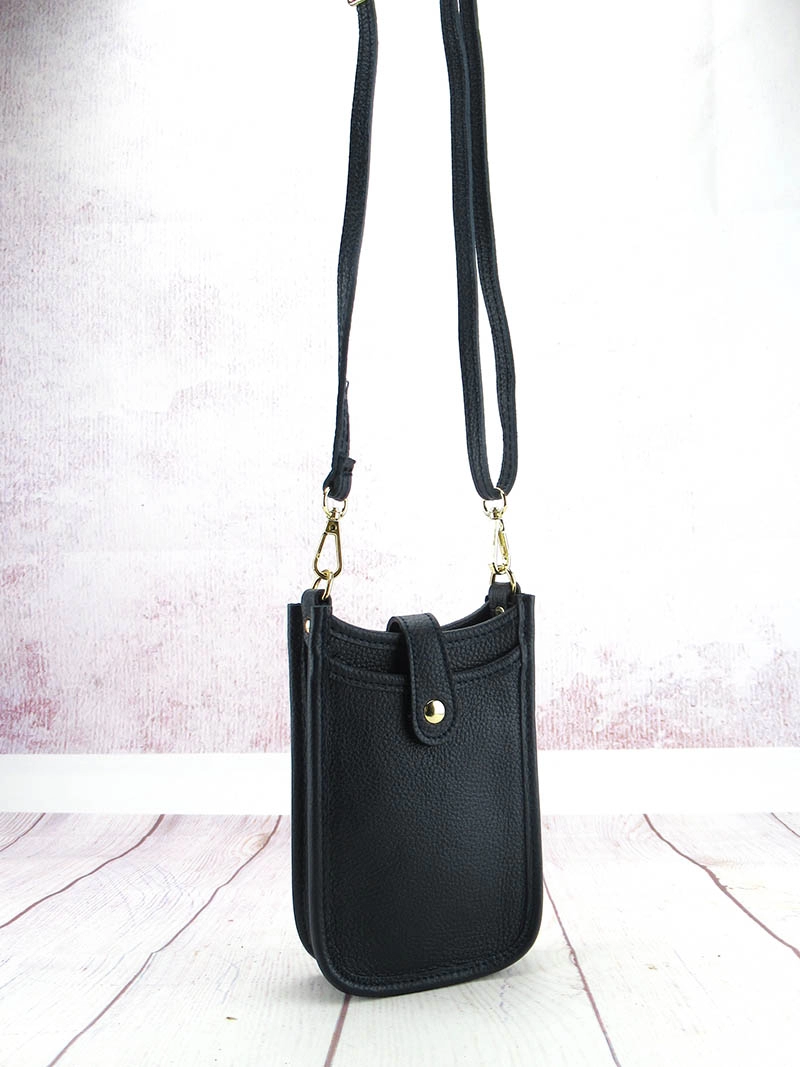 2446 Torba