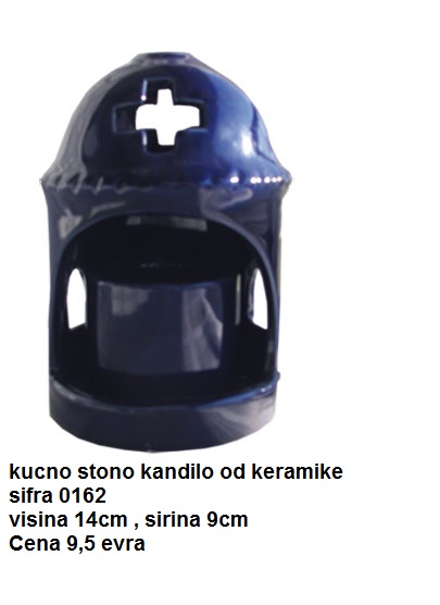 Stono kandilo
Keramičko stono kandilo, visine 14cm, širine 9cm.
Dostupno u različitim bojama.