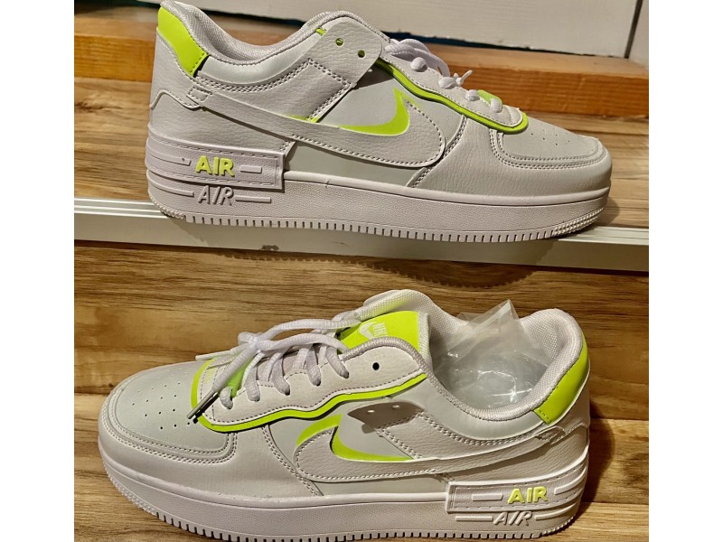 NOVE patike NIKE AIR FORCE broj 46 bele boje kvalitetne