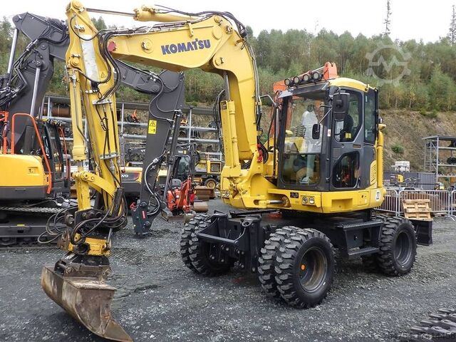 Bager na točkovima
Komatsu PW 118 MR-11