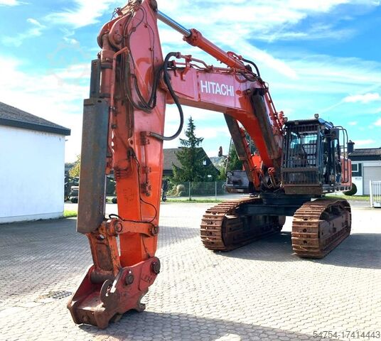 Bager za puzanje
Hitachi ZX 520 LC H-5 B