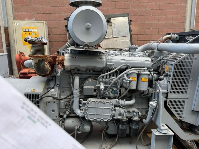 Generator za hitne slučajeve 250 KvA / 200 KV
Iveco 250 KvA 200 KW