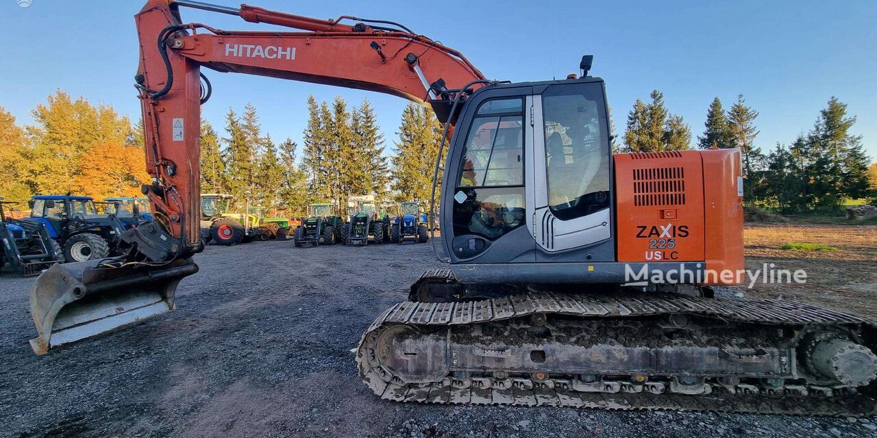 Hitachi ZX225USLC-3 bager guseničar