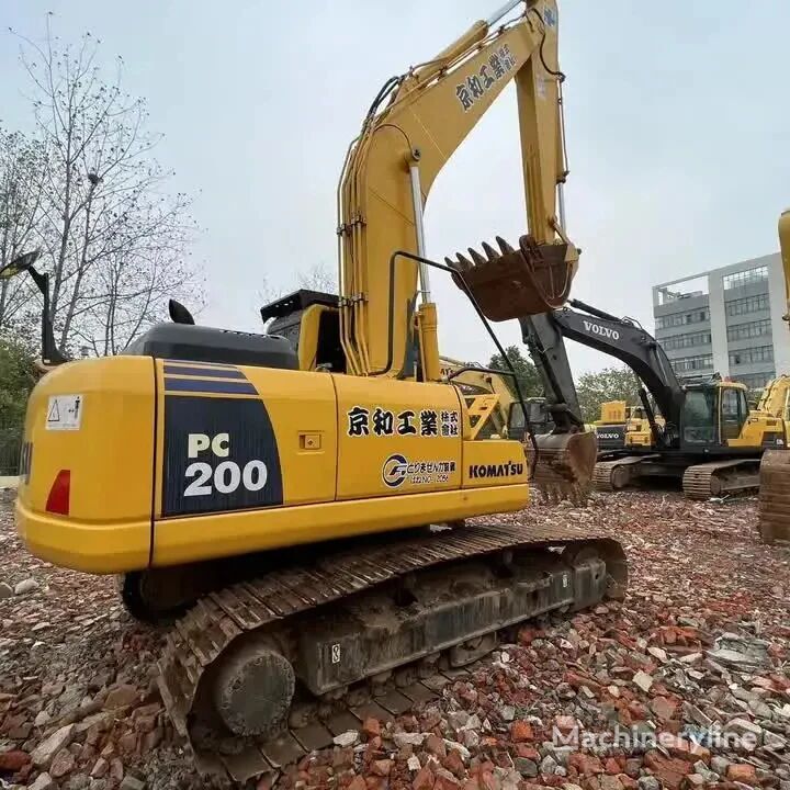 Komatsu Pc200 bager guseničar