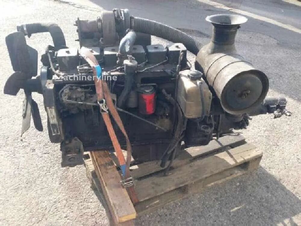 Cummins Motor Second Hand de Vânzare za Cummins 6T-590 građevinske mašine