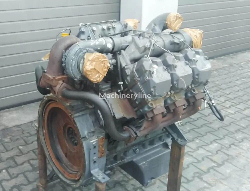 Motor za Deutz 6 cilindri în V second hand građevinske mašine