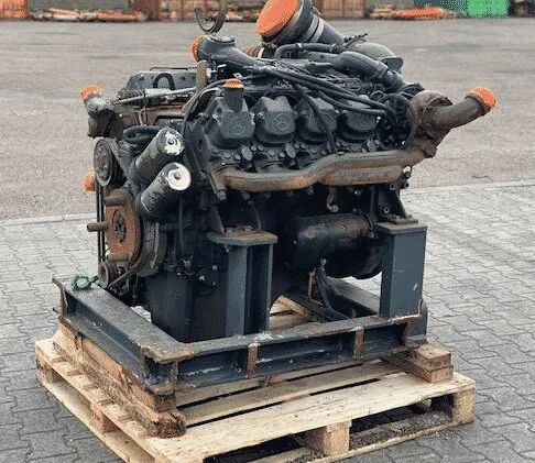 Motor 496CP Second Hand za Mercedes-Benz OM442 građevinske mašine