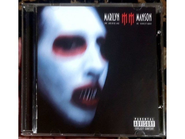 Marilyn Manson - The golden age of grotesque