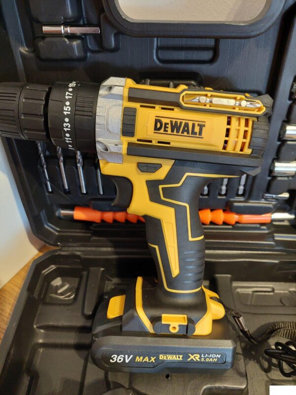 Dewalt 36 w Aku srafilica busilica cekic dve baterije – Dewalt 36 w Aku srafilica busilica cekic dve baterije