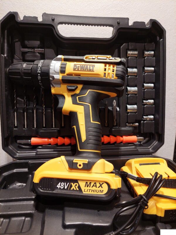 Dewalt 48v Aku srafilica / busilica sa cekicem – Dewalt 48v Aku srafilica / busilica sa cekicem