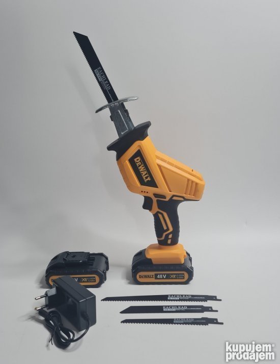 Dewalt aku testera lisicarka 48v dve baterije i 4 testere