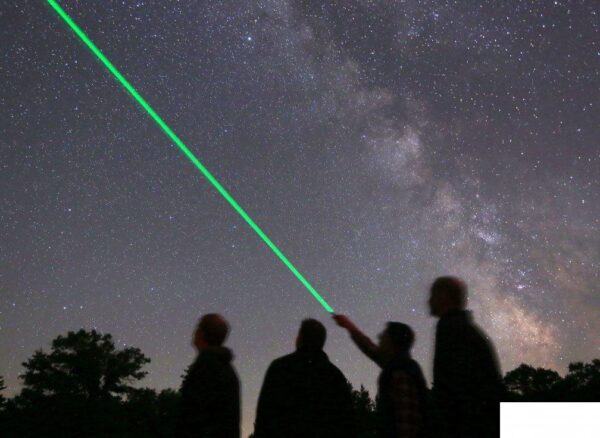 Laser pointer zeleni 1000mw – 10km – Laser pointer zeleni 1000mw – 10km