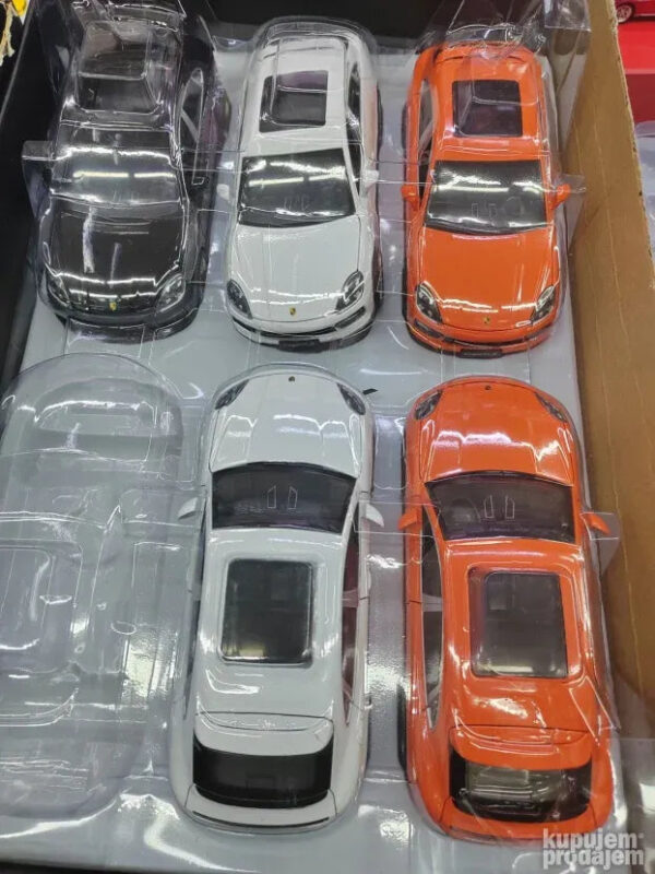 Metalni Auto Porshe Panamera