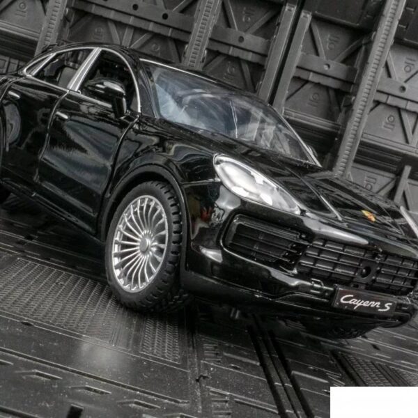 Porche Cayenne S Die cast 1/24 Crna – Porche Cayenne S Die cast 1/24 Crna