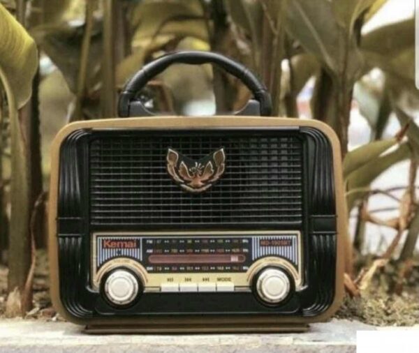 Retro radio – tranzistor kemai – Retro radio – tranzistor kemai