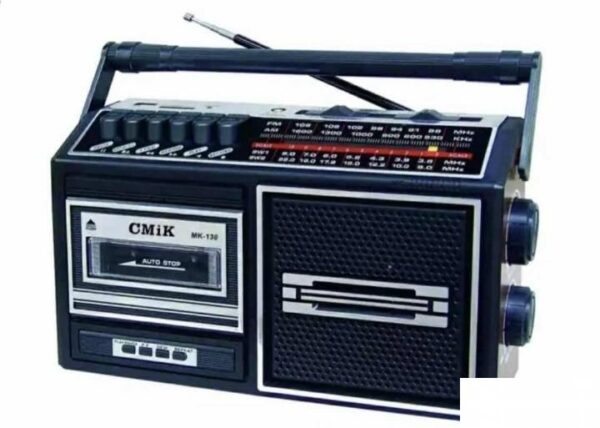 Retro radio prijemnik CMIK – MK130 – Tranzistor punjenje – Retro radio prijemnik CMIK – MK130 – Tranzistor punjenje