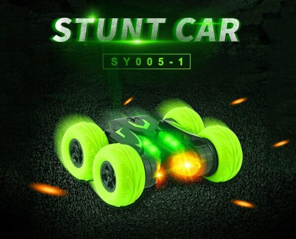 Stunt auto na daljinski-okrece se 360