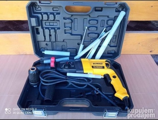 Udarna busilica stemalica dewalt 1200w