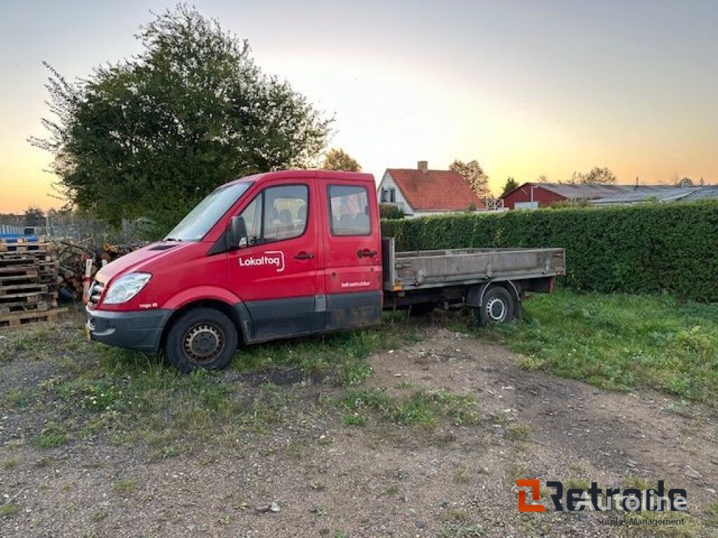 Prodaje se Mercedes-Benz Sprinter 316 kamion s ravnom platformom < 3.5t na aukciji