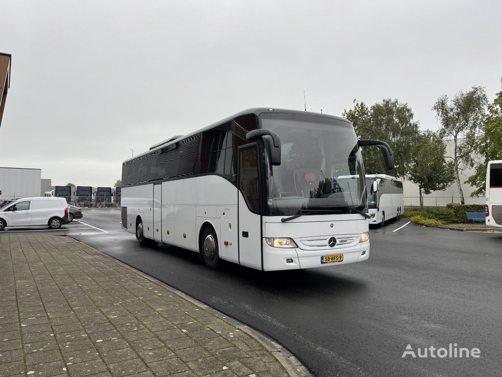 Mercedes-Benz Tourismo 15RHD turistički autobus