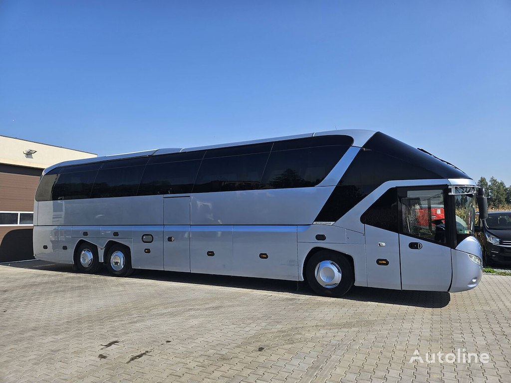 Neoplan Starliner turistički autobus