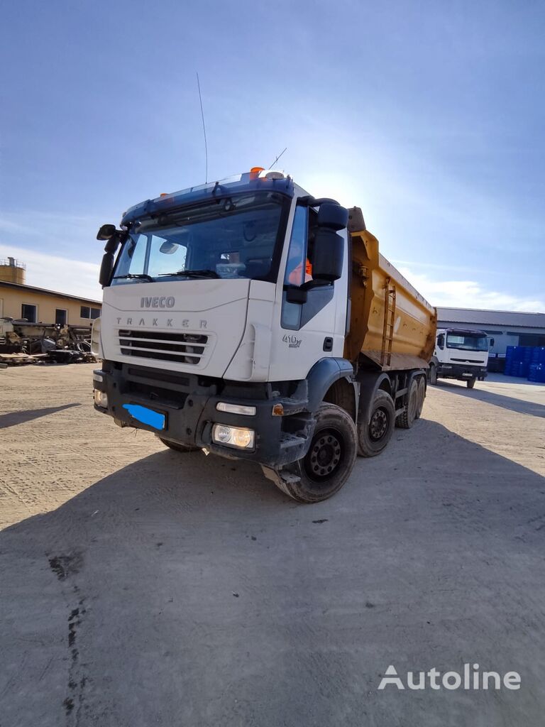 IVECO Trakker 410 kiper