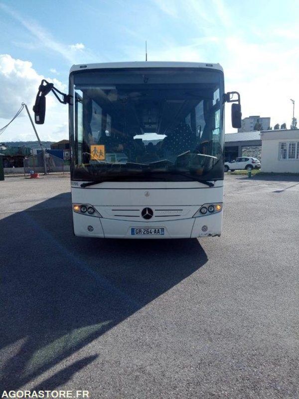 Prodaje se Mercedes-Benz INTOURO prigradski autobus na aukciji