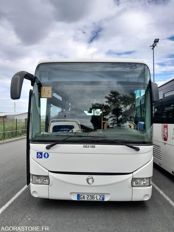 Prodaje se IVECO CROSSWAY prigradski autobus na aukciji