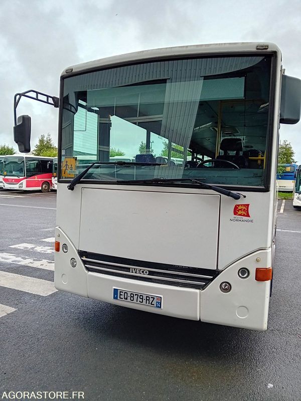 Prodaje se IVECO 130E24 prigradski autobus na aukciji