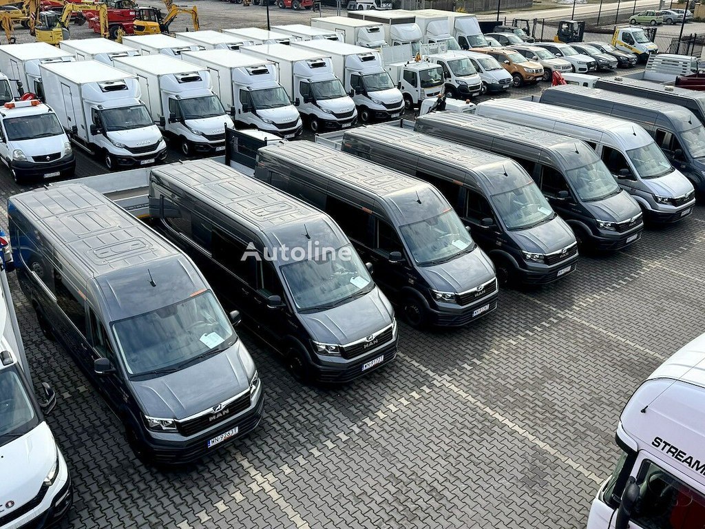 Volkswagen Crafter kombi minibus