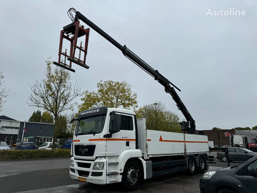 MAN TGS 26.440 6X4 - EURO 5 + HIAB 166K PRO + KINSHOFER 332-V-1100 kamion s ravnom platformom