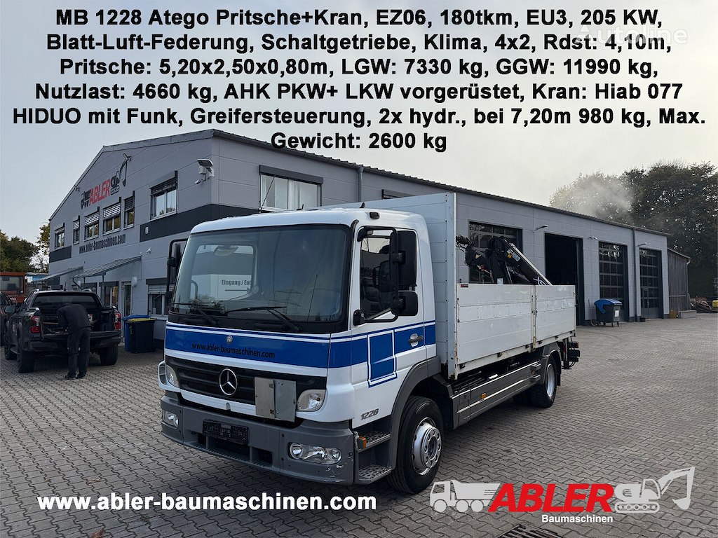 Mercedes-Benz Atego 1228 kamion s ravnom platformom