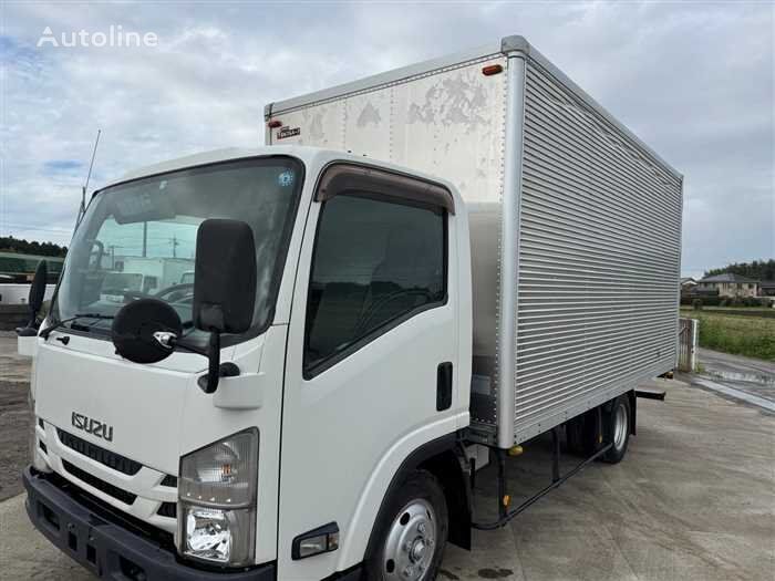 Isuzu ELF kamion furgon