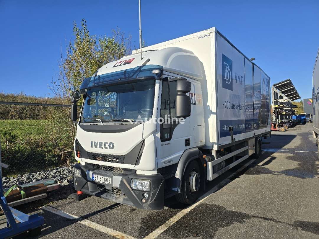 Prodaje se IVECO Eurocargo kamion furgon na aukciji