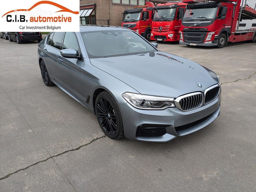 BMW 530 e M-SPORT / Comfort / Sunroof / Head-Up / ... sedan