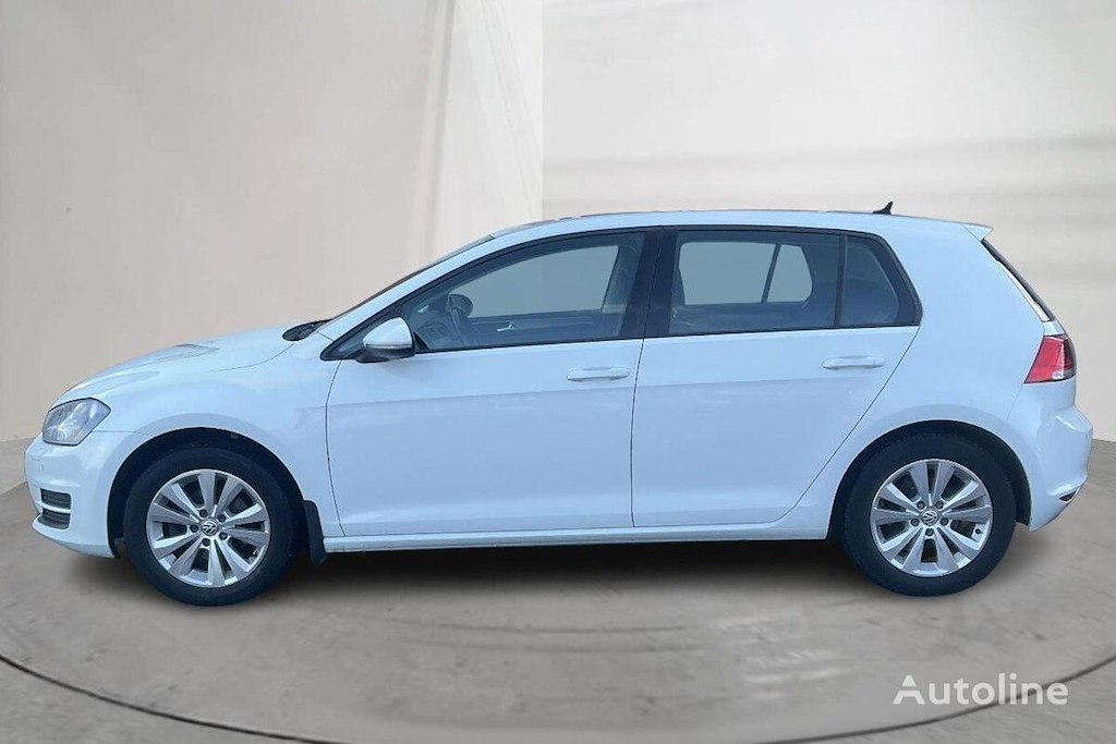 Prodaje se Volkswagen Golf hečbek na aukciji