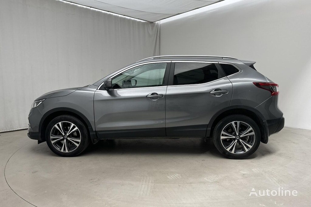 Prodaje se Nissan Qashqai krosover na aukciji