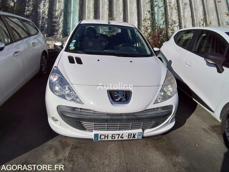 Prodaje se Peugeot 206 hečbek na aukciji