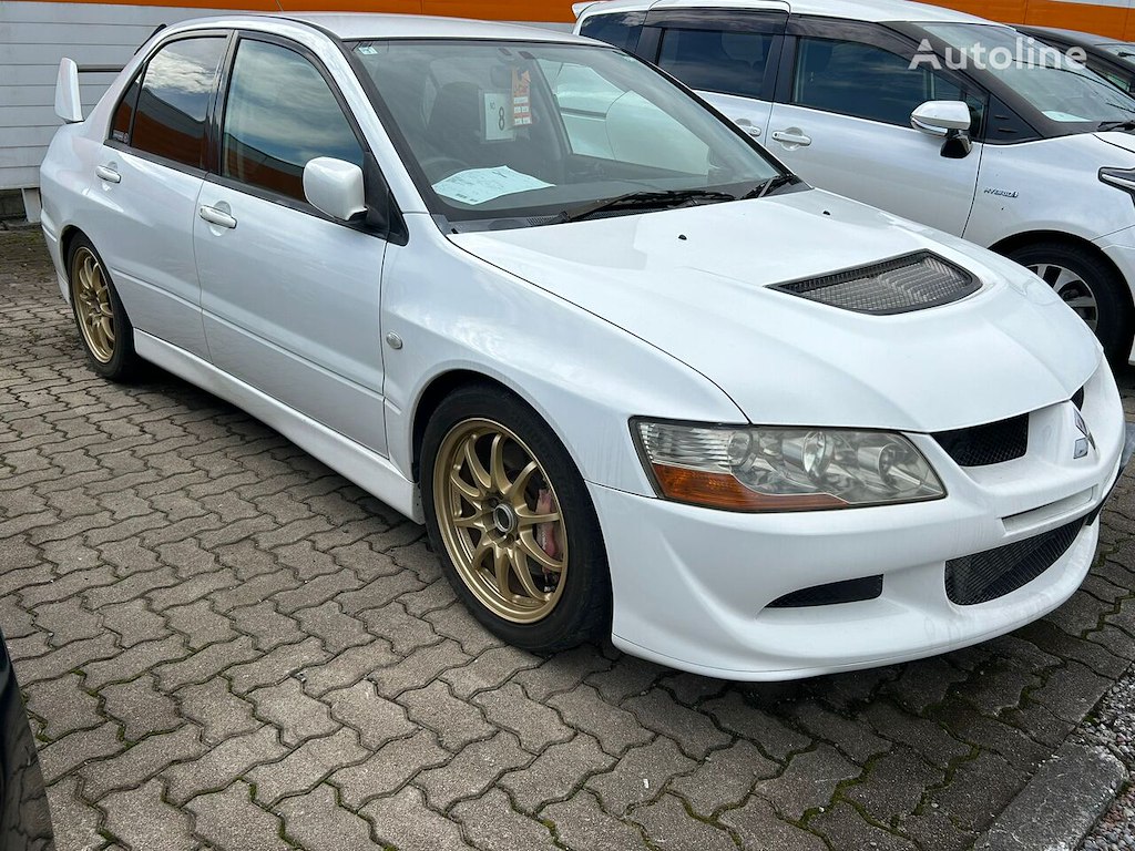 Mitsubishi Evolution-8 GSR sedan