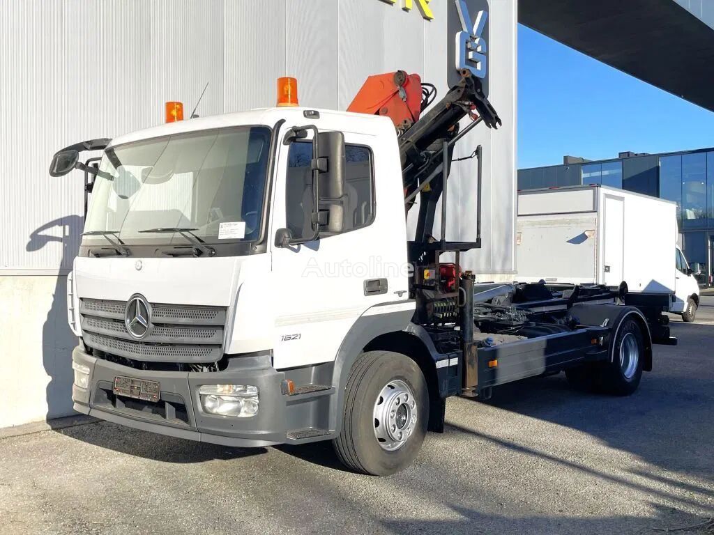 Mercedes-Benz Atego 1621 *Palfinger kraan*Containersysteem*luchtvering achtera kamion rol kiper