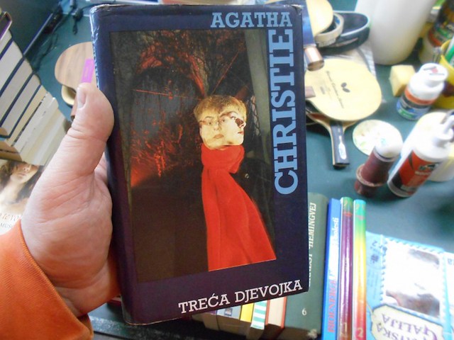 Agata Kristi(AGATHA CHRISTIE)  - Treća djevojka